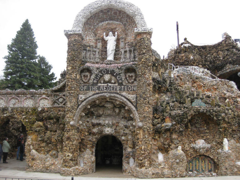 Photo Gallery | The Shrine of the Grotto of the Redemption
