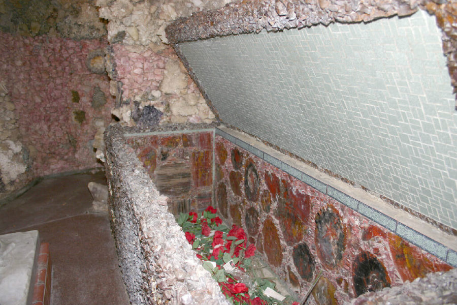 Photo Gallery | The Shrine of the Grotto of the Redemption